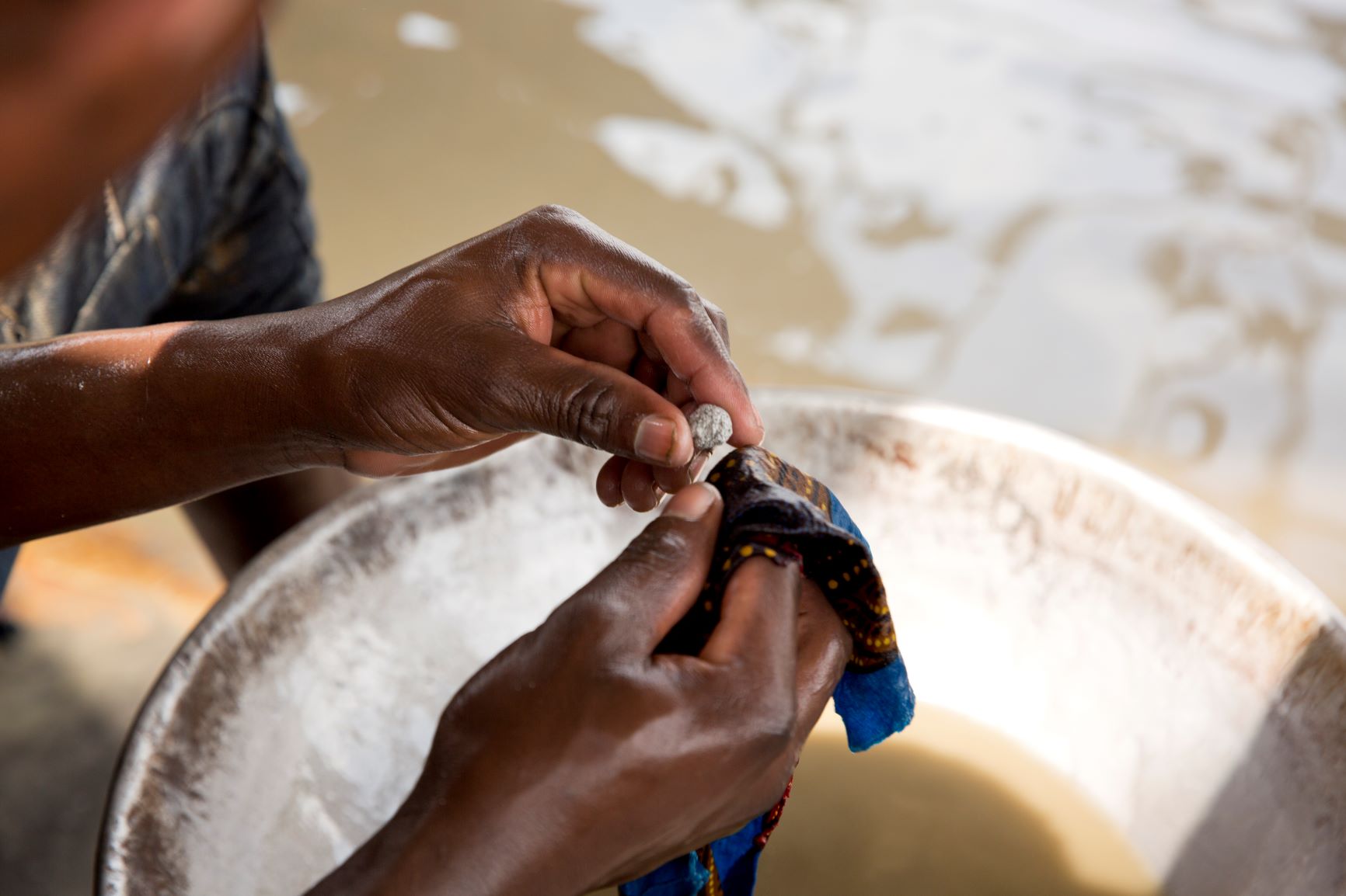 The story of women empowerment sells ASM Gold - Solidaridad Network